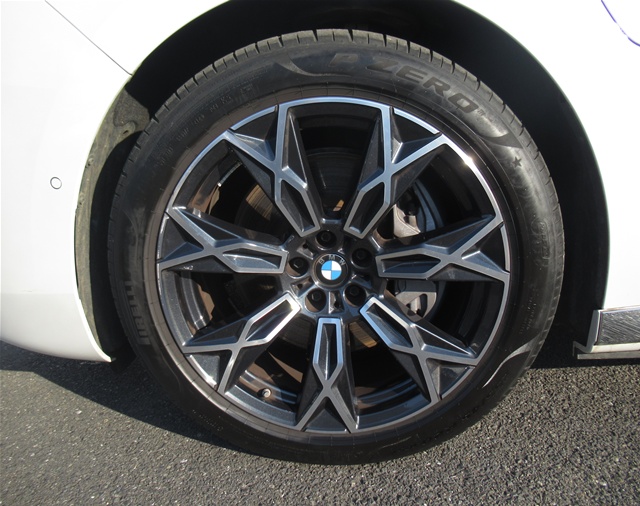 BMW I7 E50 Excellence（2025年6月）中古車｜東京田園調布｜ヤナセBMW公式情報サイト